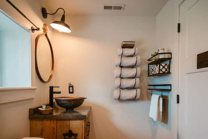Cowboy Bunkhouse Hot Tub/lake/farm/nature - Indianapolis, IN