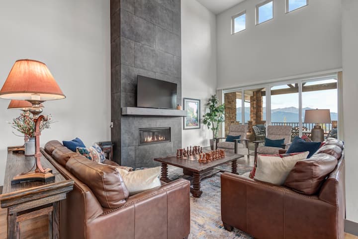 Mountain Vista Retreat - Hot Tub! Mountain Views! - Breckenridge, CO