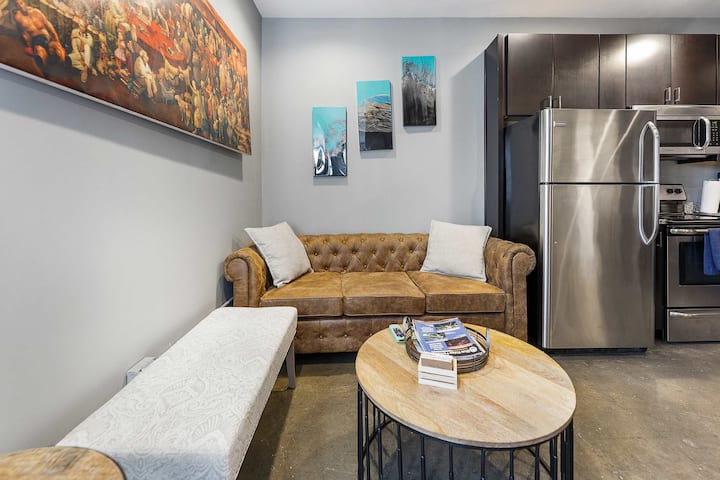 The West End Flats - Roanoke, VA