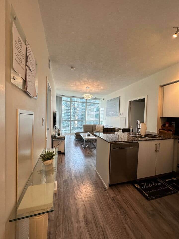 3br+2bath Beside Scotiabank Arena & Union Stn! - Toronto, ON
