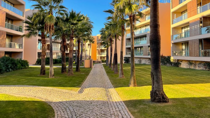 Herdade Dos Salgados, T3 8c-0c, Vila Das Lagoas - Guia
