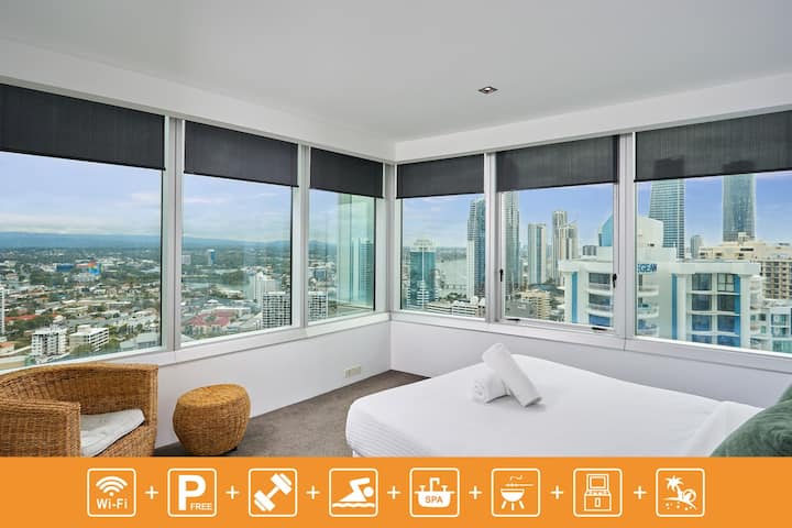 High Level Ocean View 3bdr Apartment With Parking - Surfers Paradise