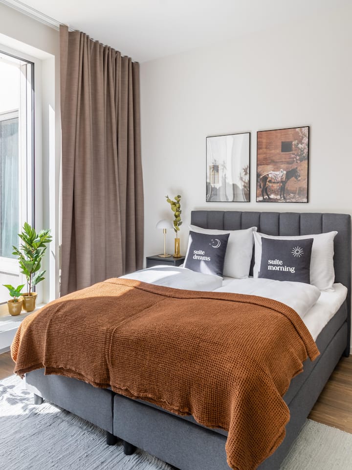 Limehome Berlin Muellerstr. | Suite (Lt) - Berlin, OH