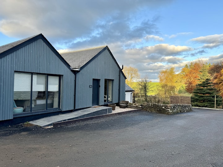 Luxury Country Gatehouse With Hot Tub - Aberfoyle