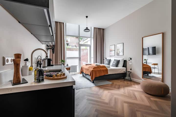 Den Haag Keizerstraat | Suite L With Terrace - Scheveningen