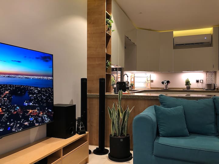 4-bd الماجدية شقة 4 غرف بإطلالة وسطح خاص -القيروان - Riyadh