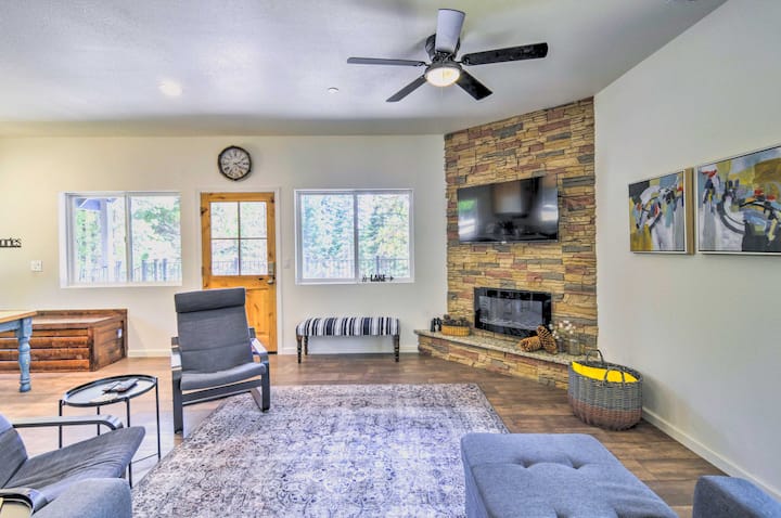 Home With Hot Tub ~ 1/2 Mile To Boat Launch! - Lake Almanor, CA
