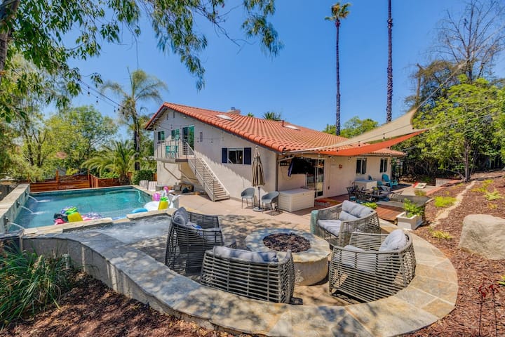 Entertainers Dream Pool Home - San Diego, CA