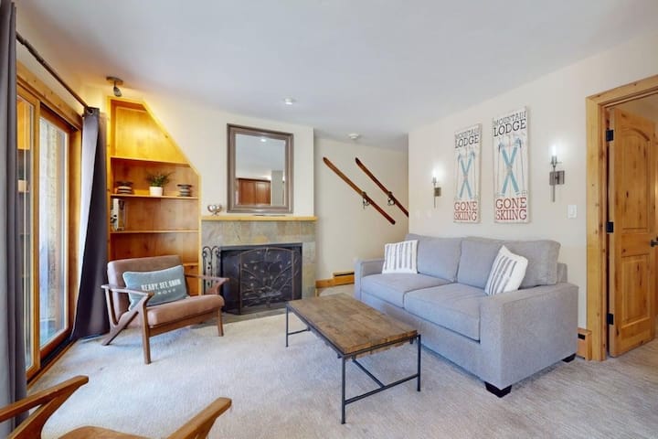 Vail 21 303 - 2 Bedroom Platinum - Vail, CO