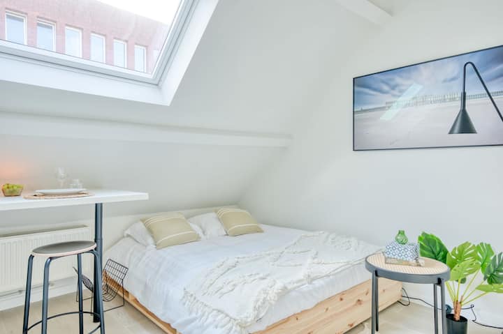 Contemporary Studio With Easy City Access - Gent