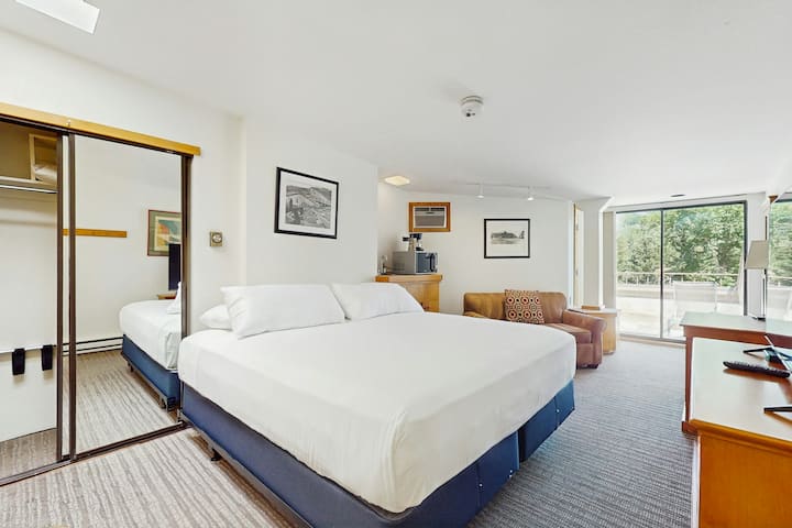 Aspen Mountain Lodge 401: Studio - Walk To Lifts - Aspen