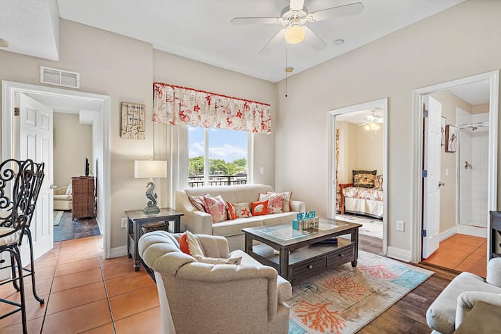 Madeira Bay Resort Bayfront Oasis #202: 2bd/2ba - Madeira Beach, FL