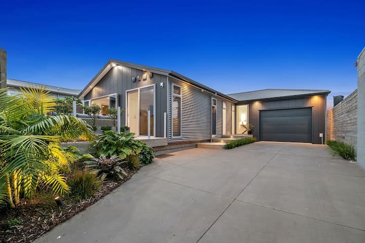 Campbell Retreat - Modern Easy Living - Mount Maunganui