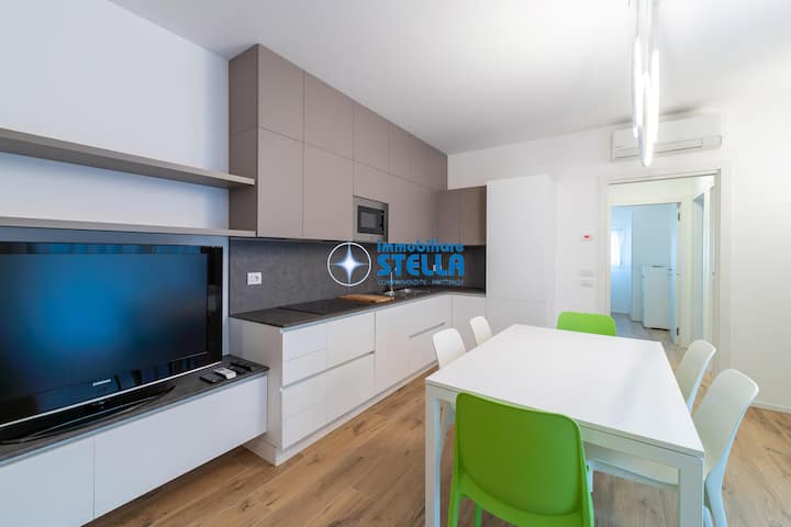 < Piazza Drago > Modern Apartment [Park] - Lido de Jesolo