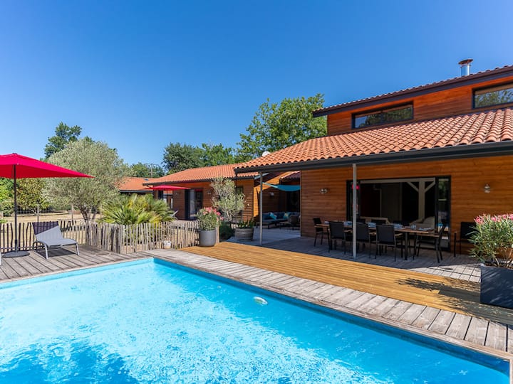 Villa Biscarrosse, 6 Pièces, 10 Pers. - Biscarrosse
