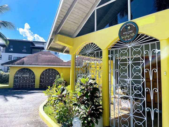 Yancey Largo Villa - Jamaica Ironshore Getaway - Montego Bay