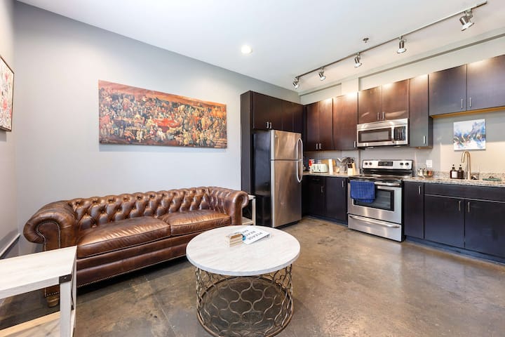 The West End Flats - Roanoke, VA