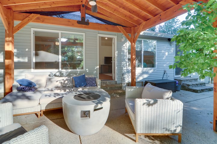 Beautiful Pet-friendly Washougal Home W/ Fire Pit! - Washougal, WA