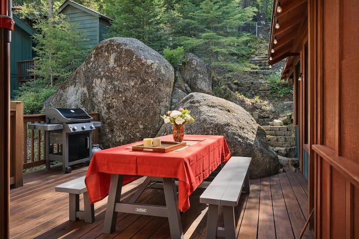 7mi Yosemite | Fireplace | King Beds | Lewis Creek - Fish Camp, CA