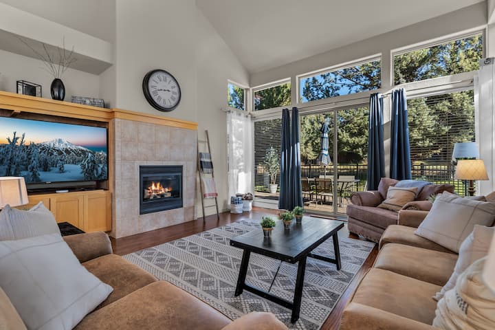 Eagle Crest Townhome-pool, Spa, Golf! Aspenretreat - Eagle Crest, OR