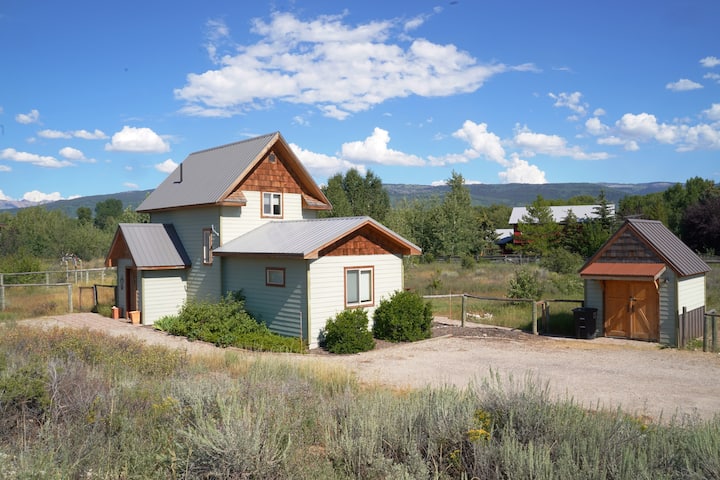 Mountain Family Cottage Near Grand Targhee - Driggs, ID