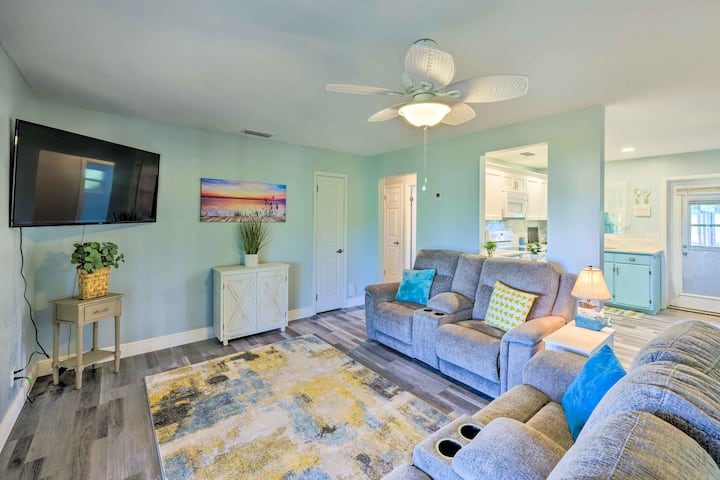 Boats + Dock: Angler's Haven In Crescent City - Crescent City, FL