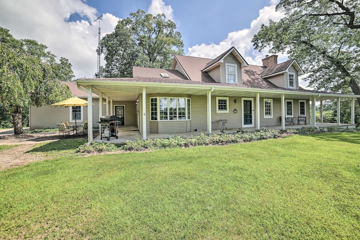 Family-friendly Retreat On Long Noble Lake! - Sturgis, MI