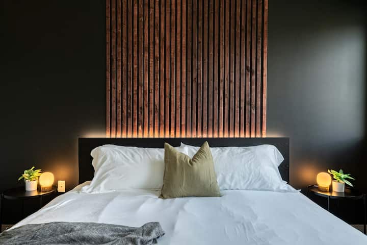 Downtown Apartment With A View - Columbus, OH