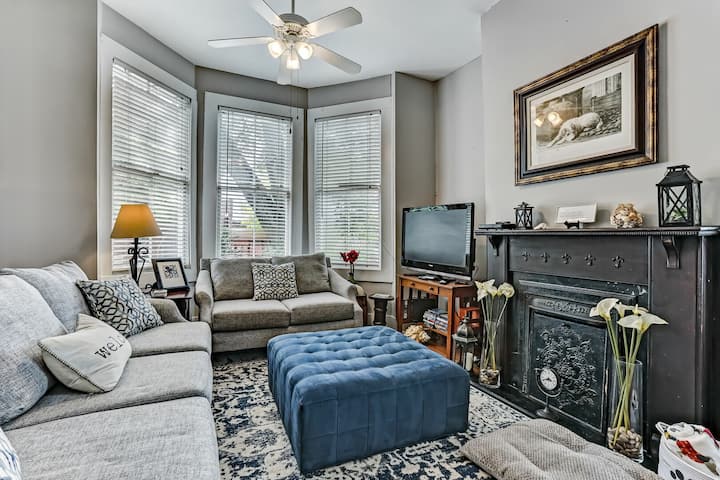 Houston Street Retreat | Heated Pool Access - Savannah, GA