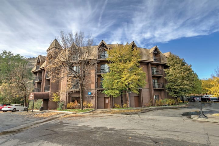 Wyndham Durango | 1br/1ba King Suite W/ Balcony - Durango, CO
