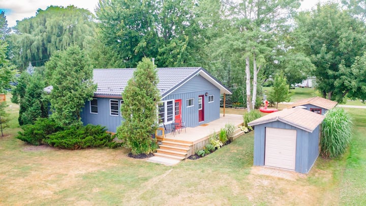 Happy Hideaway, Short Walk To Lake Huron - Bayfield