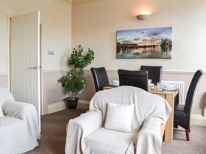 White Rose Apartment - Bridlington