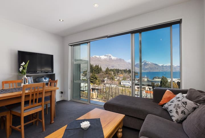 Ballarat Bungalow - Queenstown