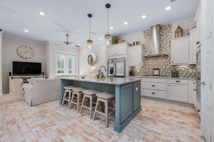 Close To Beach ~ Golf Cart|bikes|2 Pools! - Alys Beach, FL