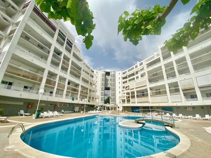 Terrasse, Piscine. Plage à 550m Portaventura 1300m - Salou