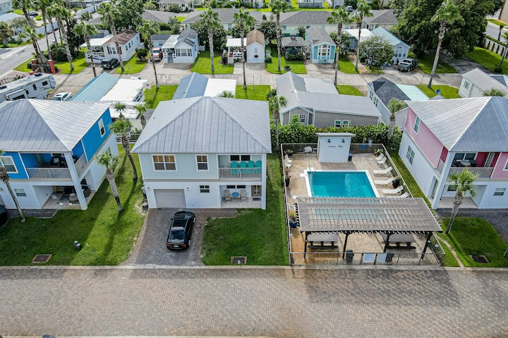Dreamy 4br | Pool | Balcony | W/d | Pet-friendly - Destin, FL