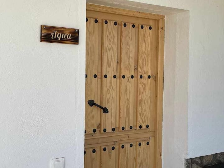 Agua. Precioso Apartamento. Villa De Gredos. - Hoyos del Espino