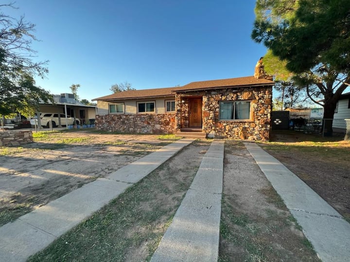 Majestic Hikers Retreat - Carlsbad