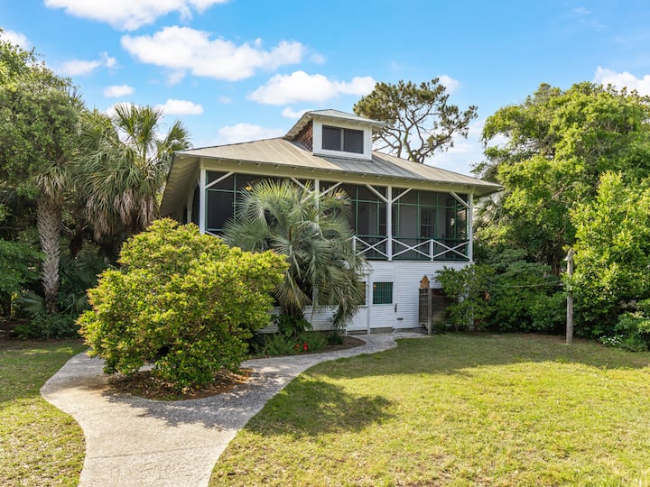 Ocean Oasis | Historic Oceanfront Home! - Tybee Island, GA