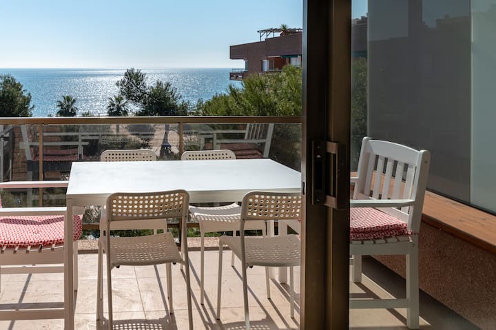 At049 Penthouse, Piscine, A/c, 1ère Ligne La Plage - Renau