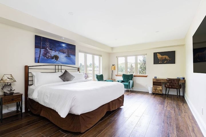 Refined 4-bedrooms With 4 Ensuite Washrooms - Huntsville