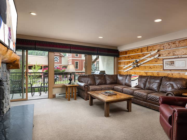 Montaneros - Walk To Gondola! Hot Tub/pool! - Vail, CO
