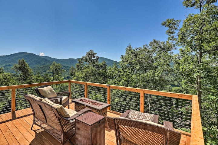 Escape W/ Hot Tub, Mtn Views: 5 Mi To Urban Trail - 阿什維爾
