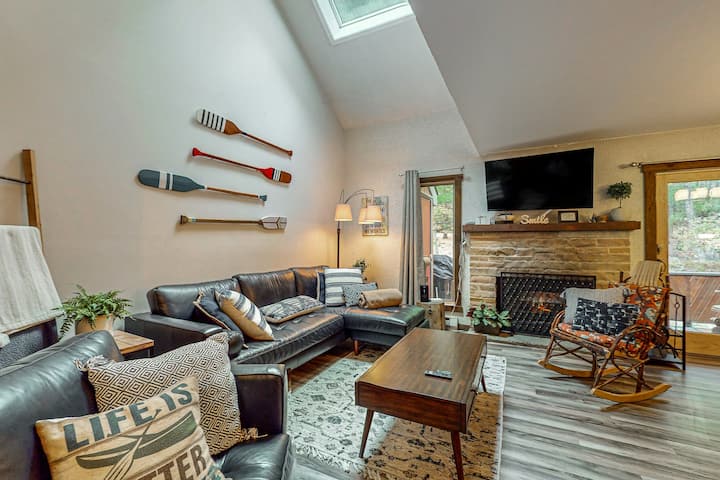 3br | Fireplace | Balcony | Washer/dryer - Lake Harmony, PA