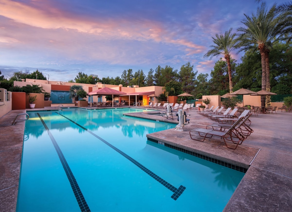 Wyndham Orange Tree Resort | Suite 1 chambre/1 salle de bain avec lit ...