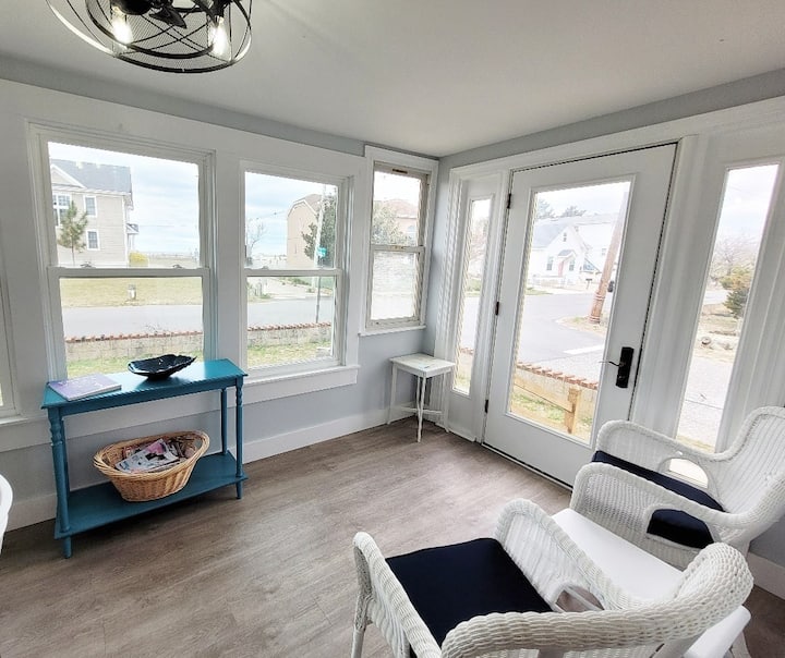 Water View Cottage - Steps To Beach - Villas, NJ