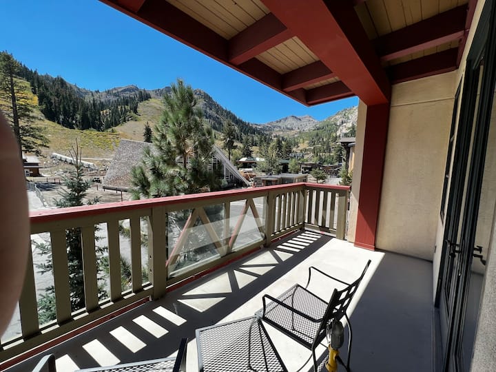 2br Premier+ Mtn' View | Village @ Palisades Tahoe - Lake Tahoe