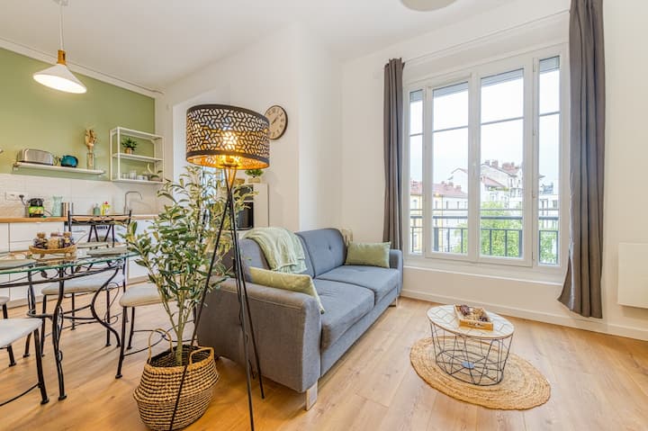 Entre Gare Et Centre-ville: Lit Double, Wifi - Grenoble