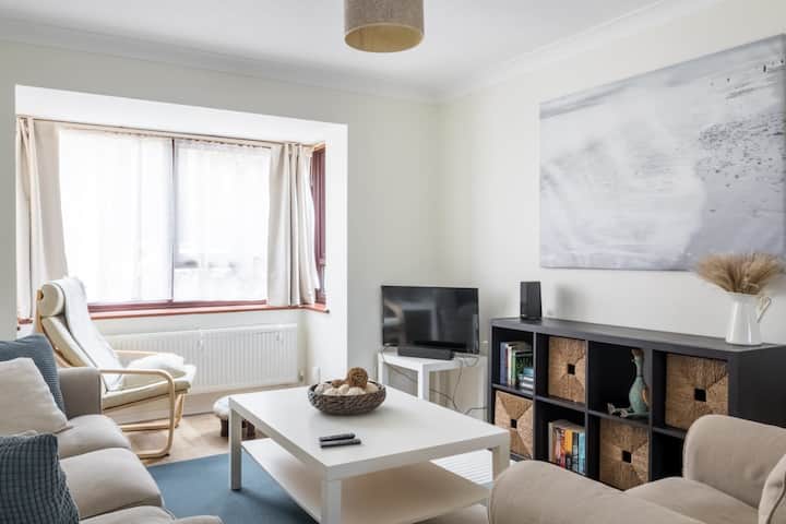 Lovely 2-bed Flat *10 Minute Walk To City* - Cambridge