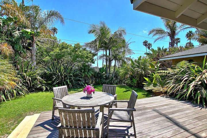 Little Palm Cottage - Walk To Beach, Park, Dining - サンタ・バーバラ, CA